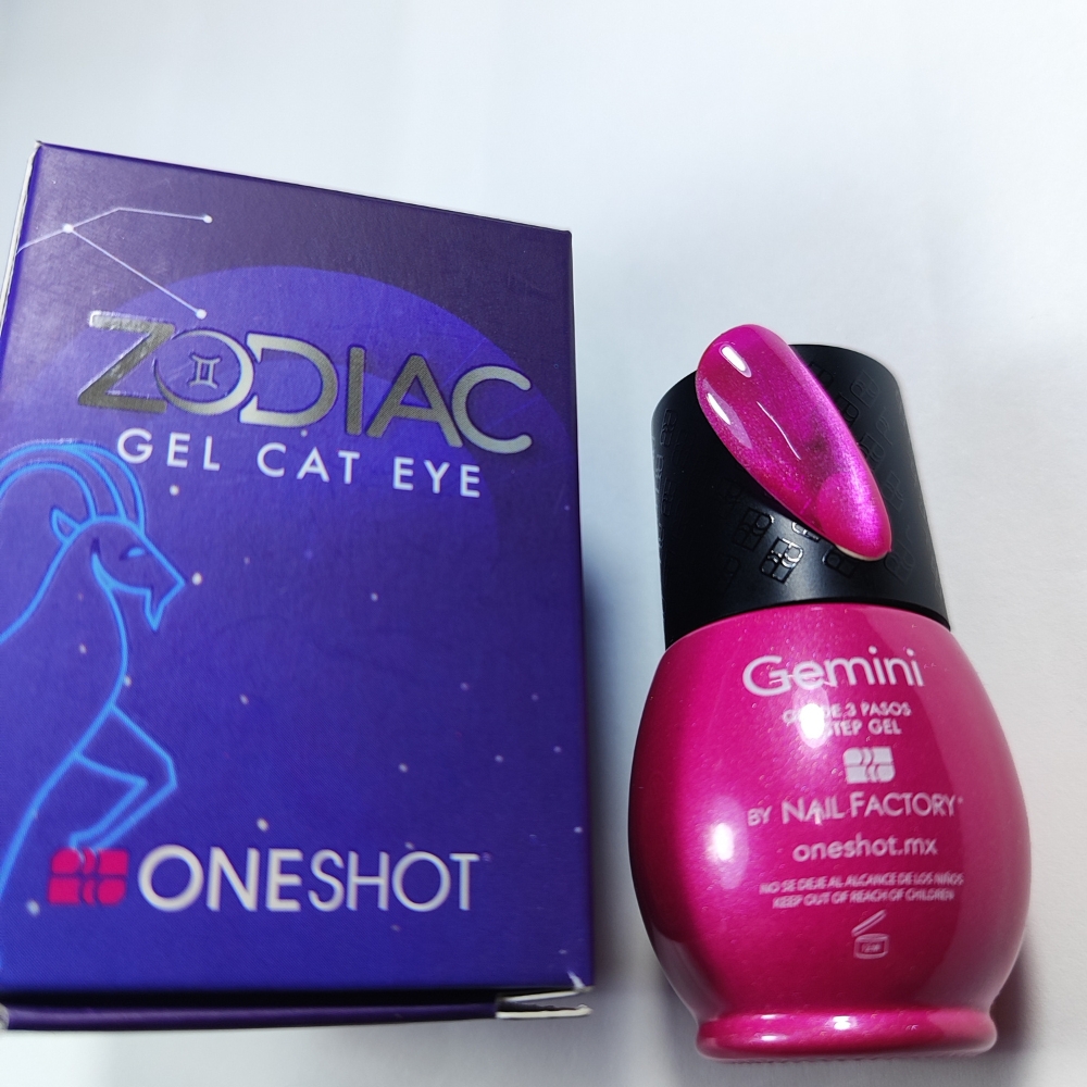 Cat Eye Geminis Zodiac One Shot | Productos para uñas