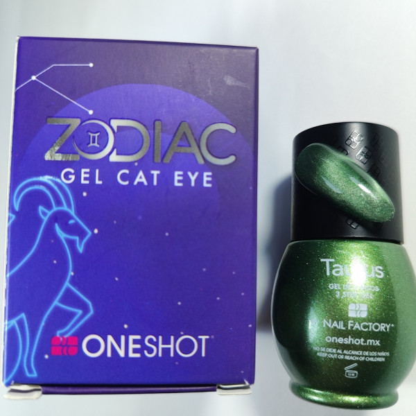Cat Eye Tauro Zodiac One Shot | Productos para uñas